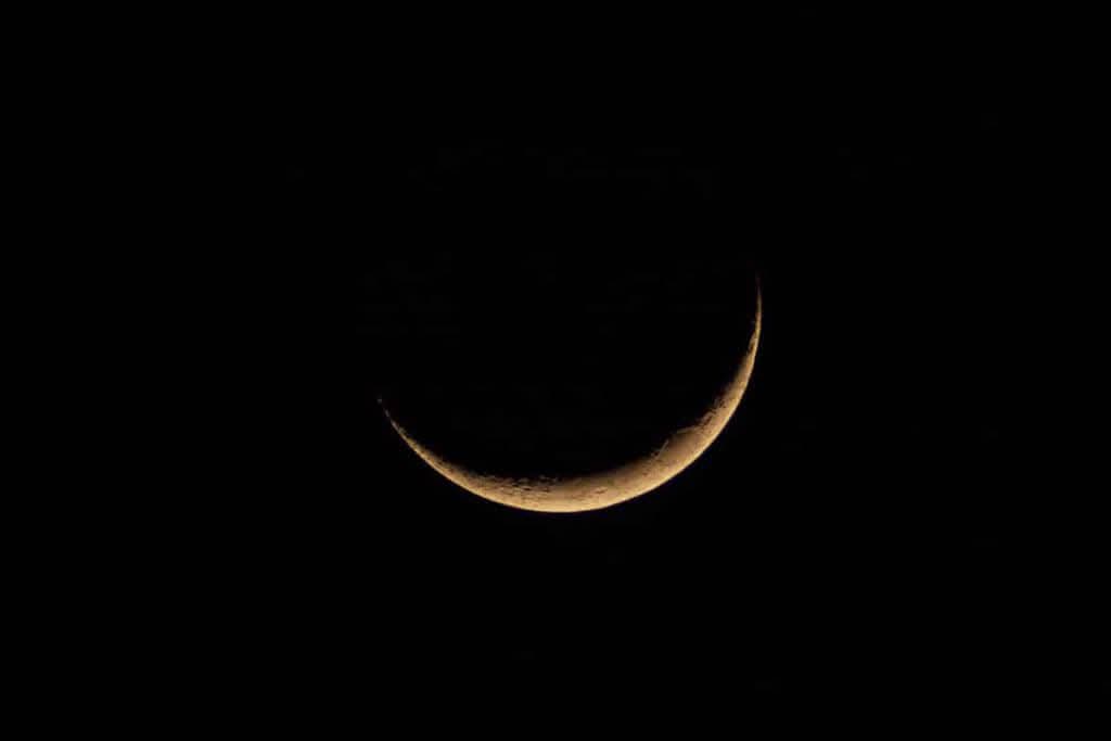Ramadan Crescent moon sighted in Saudi Arabia, first day of holy month ...